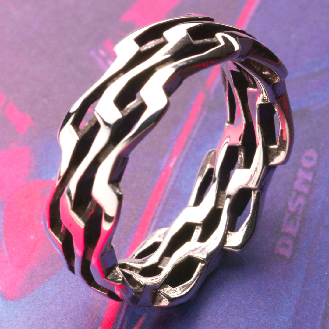 Warp Ring – Derek Lloyd Designs